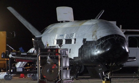 Space Drone: X-37B Mini Remote Space Shuttle Drone Returns After 2 Year ...
