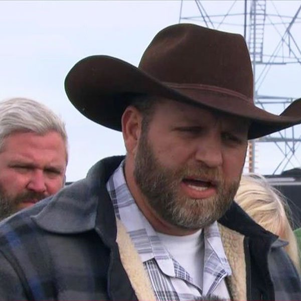 UNBELIEVABLE Update - Oregon "Bundy Militia" Standoff - The U.S ...