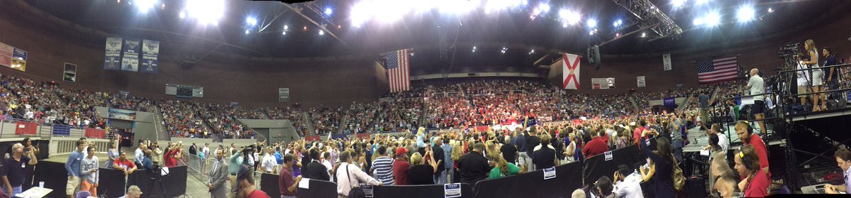 Massive Crowd 15,000+ Attend Donald Trump Rally, Pensacola Florida - 8 ...