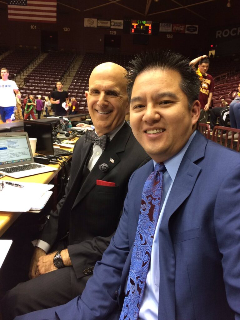 Thunder-buckets of Stupid - ESPN Pulls Game Announcer Robert Lee ...