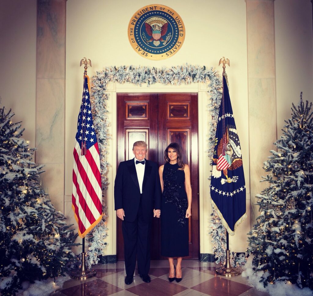 Merry Christmas From President Trump and First Lady Melania - Official ...