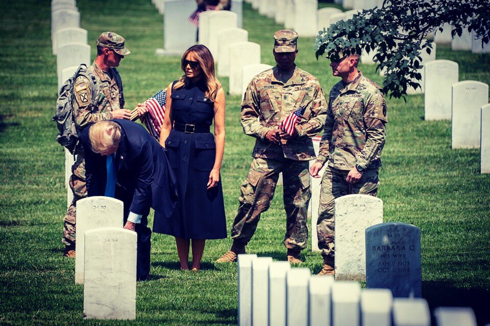 President and First Lady Make Unannounced Visit to Arlington During ...