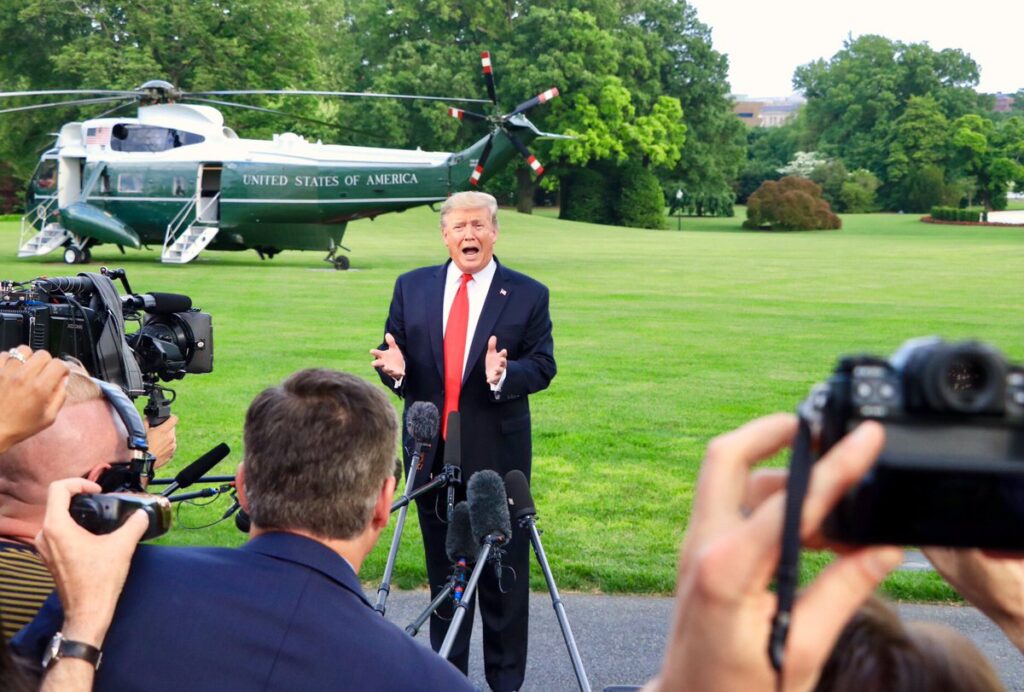 Chopper Presser #2 - President Trump Impromptu Remarks Upon Arrival ...